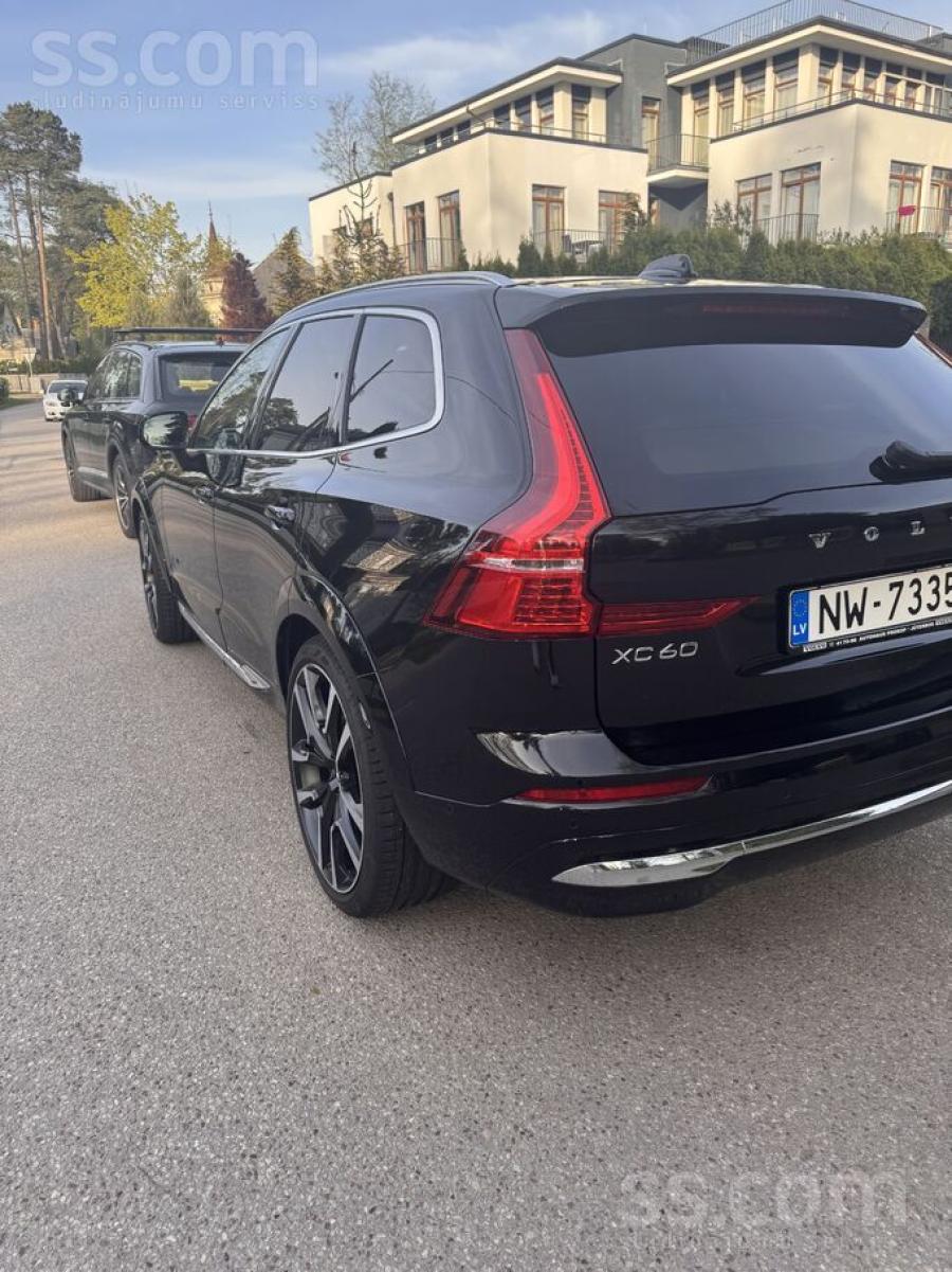 Melns Volvo XC60 2023 Jūrmala, ar dzinēja tilpumu 2.00 L un nobraukumu 83 tūkst. km par 44900 €, foto 12 vietnē AUTOMOTO.COM.LV