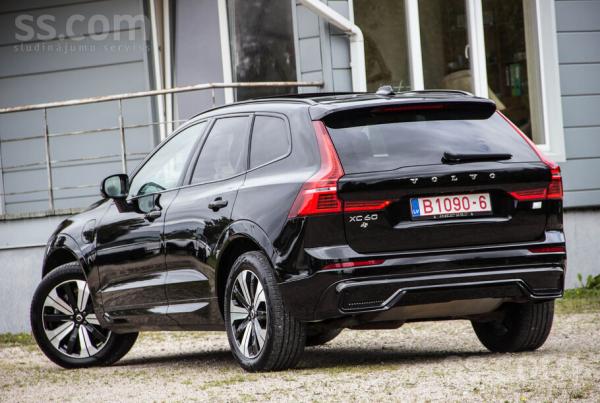 Melns Volvo XC60 2023 Tukums, ar dzinēja tilpumu 2.00 L un nobraukumu 204 tūkst. km par 26800 €, foto 5 vietnē AUTOMOTO.COM.LV