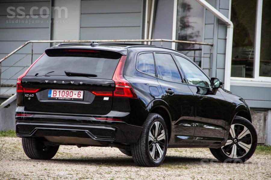 Melns Volvo XC60 2023 Tukums, ar dzinēja tilpumu 2.00 L un nobraukumu 204 tūkst. km par 26800 €, foto 6 vietnē AUTOMOTO.COM.LV