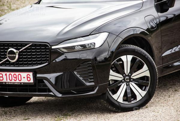 Melns Volvo XC60 2023 Tukums, ar dzinēja tilpumu 2.00 L un nobraukumu 204 tūkst. km par 26800 €, foto 8 vietnē AUTOMOTO.COM.LV