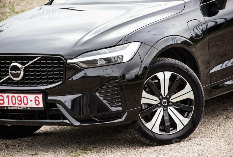 Melns Volvo XC60 2023 Tukums, ar dzinēja tilpumu 2.00 L un nobraukumu 204 tūkst. km par 26800 €, foto 8 vietnē AUTOMOTO.COM.LV