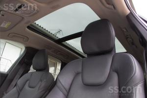 Melns Volvo XC60 2023 Tukums, ar dzinēja tilpumu 2.00 L un nobraukumu 204 tūkst. km par 26800 €, foto 12 vietnē AUTOMOTO.COM.LV