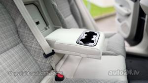 Melns Volvo XC60 2023 Hāpsalu, ar dzinēja tilpumu 2.00 L un nobraukumu 115 tūkst. km par 39800 €, foto 10 vietnē AUTOMOTO.COM.LV
