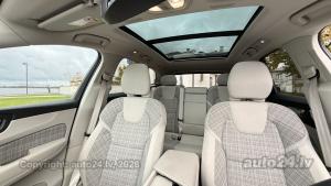 Melns Volvo XC60 2023 Hāpsalu, ar dzinēja tilpumu 2.00 L un nobraukumu 115 tūkst. km par 39800 €, foto 11 vietnē AUTOMOTO.COM.LV