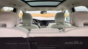 Melns Volvo XC60 2023 Hāpsalu, ar dzinēja tilpumu 2.00 L un nobraukumu 115 tūkst. km par 39800 €, foto 15 vietnē AUTOMOTO.COM.LV