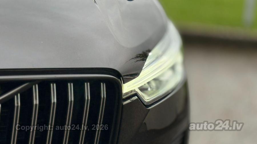 Melns Volvo XC60 2023 Hāpsalu, ar dzinēja tilpumu 2.00 L un nobraukumu 115 tūkst. km par 39800 €, foto 21 vietnē AUTOMOTO.COM.LV
