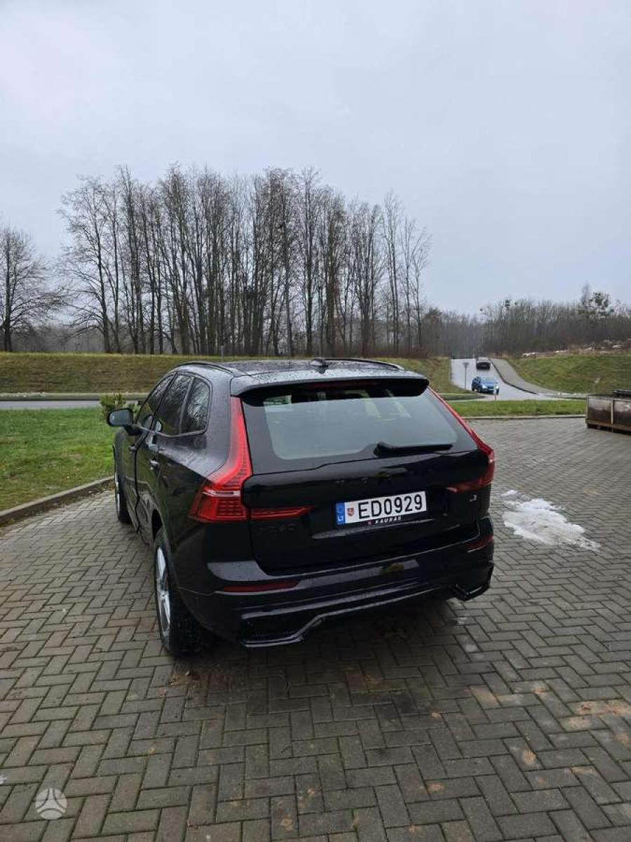 Melns Volvo XC60 2024 Kauņa, ar dzinēja tilpumu 0.00 L un nobraukumu 25 tūkst. km par 49900 €, foto 2 vietnē AUTOMOTO.COM.LV