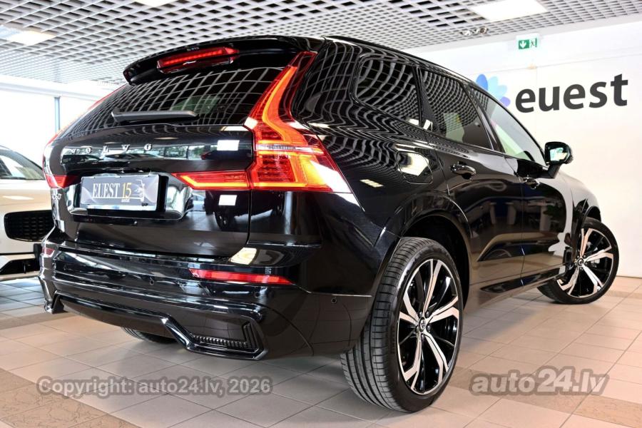 Melns Volvo XC60 2024 Tallina, ar dzinēja tilpumu 2.00 L un nobraukumu 35 tūkst. km par 51990 €, foto 3 vietnē AUTOMOTO.COM.LV