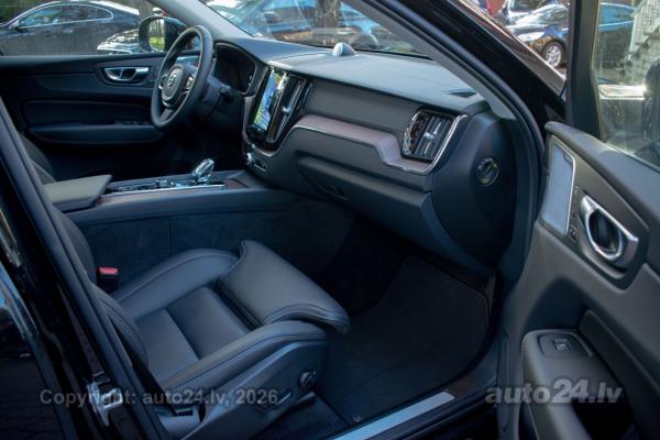 Melns Volvo XC60 2024 Tallina, ar dzinēja tilpumu 2.00 L un nobraukumu 28 tūkst. km par 56880 €, foto 9 vietnē AUTOMOTO.COM.LV