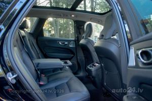 Melns Volvo XC60 2024 Tallina, ar dzinēja tilpumu 2.00 L un nobraukumu 28 tūkst. km par 56880 €, foto 13 vietnē AUTOMOTO.COM.LV