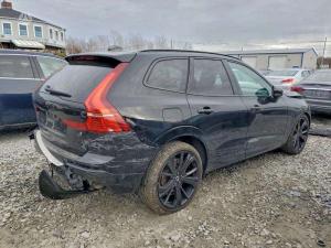 Black Volvo XC60 2024 in Klaipeda, with an engine capacity of 1.97 L and mileage of 29 thousand km for 10000 €, photo 4 on AUTOMOTO.COM.LV