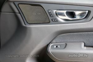 Черный Вольво ХС60 2024 в Пярну, объемом двигателя 2.00 л и пробегом 14 тыс. км за 54990 €, фото 15 на AUTOMOTO.COM.LV