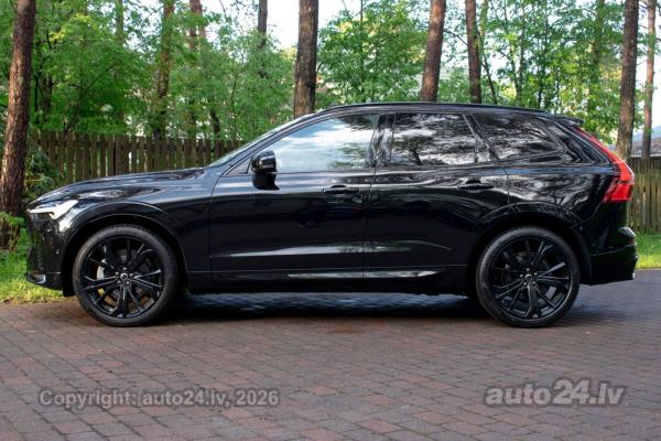 Black Volvo XC60 2025 in Tallinn, with an engine capacity of 2.00 L and mileage of 22 thousand km for 64990 €, photo 6 on AUTOMOTO.COM.LV