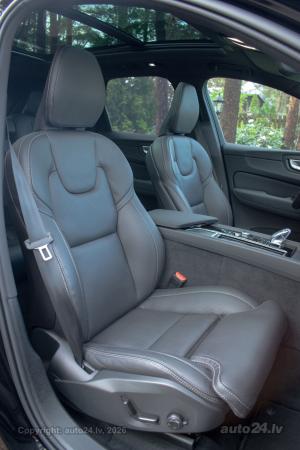 Melns Volvo XC60 2025 Tallina, ar dzinēja tilpumu 2.00 L un nobraukumu 22 tūkst. km par 64990 €, foto 12 vietnē AUTOMOTO.COM.LV