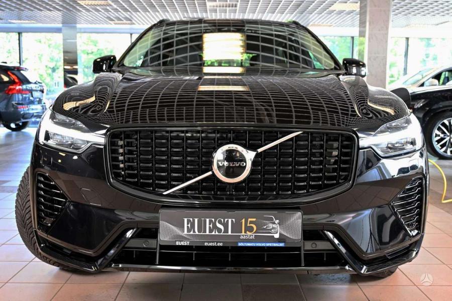 Melns Volvo XC60 2025 Tallina, ar dzinēja tilpumu 0.00 L un nobraukumu 24 tūkst. km par 52890 €, foto 6 vietnē AUTOMOTO.COM.LV