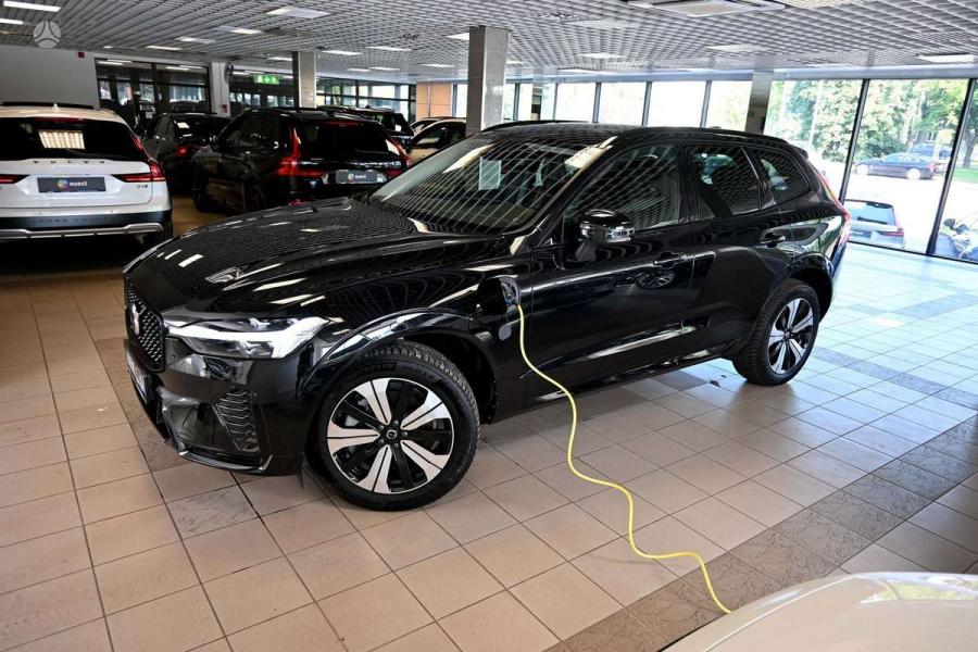 Melns Volvo XC60 2025 Tallina, ar dzinēja tilpumu 0.00 L un nobraukumu 24 tūkst. km par 52890 €, foto 7 vietnē AUTOMOTO.COM.LV