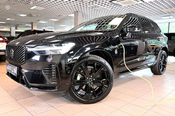 Melns Volvo XC60 2025 Tallina, ar dzinēja tilpumu 0.00 L un nobraukumu 13 tūkst. km par 58900 €, foto 5 vietnē AUTOMOTO.COM.LV