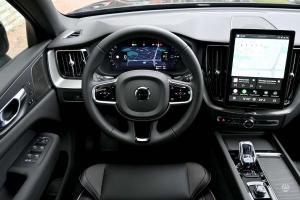 Black Volvo XC60 2025 in Tallinn, with an engine capacity of 0.00 L and mileage of 13 thousand km for 58900 €, photo 9 on AUTOMOTO.COM.LV