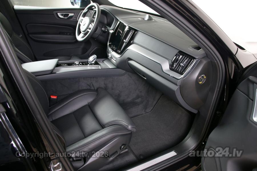 Black Volvo XC60 2025 in Tallinn, with an engine capacity of 2.00 L and mileage of 23 thousand km for 62990 €, photo 11 on AUTOMOTO.COM.LV