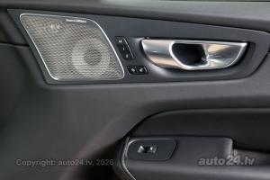 Black Volvo XC60 2025 in Tallinn, with an engine capacity of 2.00 L and mileage of 23 thousand km for 62990 €, photo 15 on AUTOMOTO.COM.LV