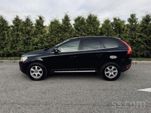 Melns Volvo XC60 2011 Daugavpils, ar dzinēja tilpumu 2.40 L un nobraukumu 249 tūkst. km par 7990 €, foto 7 vietnē AUTOMOTO.COM.LV