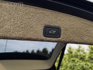 Melns Volvo XC60 2011 Daugavpils, ar dzinēja tilpumu 2.40 L un nobraukumu 249 tūkst. km par 7990 €, foto 9 vietnē AUTOMOTO.COM.LV