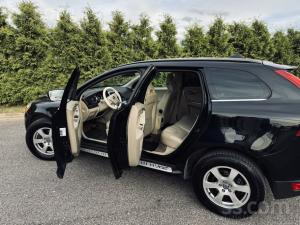 Melns Volvo XC60 2011 Daugavpils, ar dzinēja tilpumu 2.40 L un nobraukumu 249 tūkst. km par 7990 €, foto 11 vietnē AUTOMOTO.COM.LV