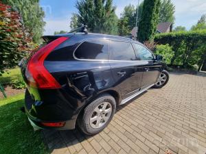 Melns Volvo XC60 2013 Rīga, ar dzinēja tilpumu 2.40 L un nobraukumu 171 tūkst. km par 12400 €, foto 3 vietnē AUTOMOTO.COM.LV