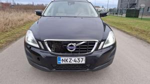 Black Volvo XC60 2010 in Telschi, with an engine capacity of 2.00 L and mileage of 363 thousand km for 4700 €, photo 2 on AUTOMOTO.COM.LV