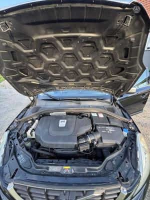 Melns Volvo XC60 2010 Tauragė, ar dzinēja tilpumu 2.40 L un nobraukumu 284 tūkst. km par 7300 €, foto 15 vietnē AUTOMOTO.COM.LV