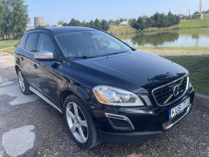 Black Volvo XC60 2010 in Vilnius, with an engine capacity of 2.40 L and mileage of 300 thousand km for 7600 €, photo  on AUTOMOTO.COM.LV
