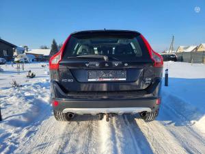 Melns Volvo XC60 2011 Viļņa, ar dzinēja tilpumu 2.40 L un nobraukumu 278 tūkst. km par 7499 €, foto 5 vietnē AUTOMOTO.COM.LV