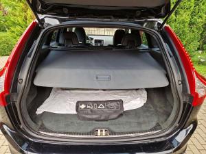 Black Volvo XC60 2013 in Klaipeda, with an engine capacity of 2.00 L and mileage of 251 thousand km for 9999 €, photo 3 on AUTOMOTO.COM.LV