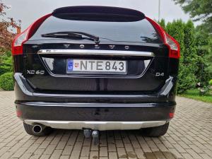 Black Volvo XC60 2013 in Klaipeda, with an engine capacity of 2.00 L and mileage of 251 thousand km for 9999 €, photo 7 on AUTOMOTO.COM.LV