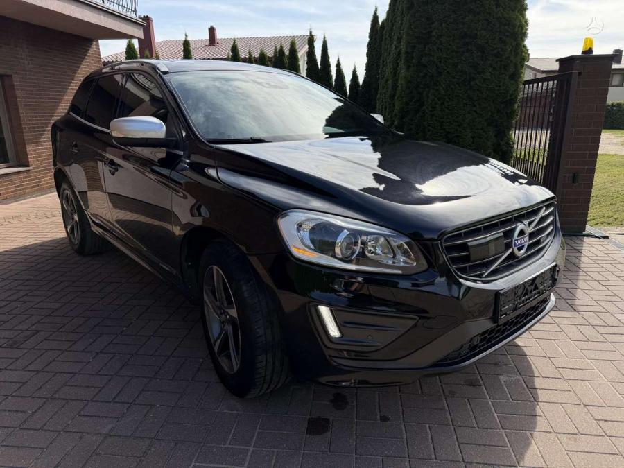 Melns Volvo XC60 2014 Alīta, ar dzinēja tilpumu 2.00 L un nobraukumu 230 tūkst. km par 13500 €, foto 8 vietnē AUTOMOTO.COM.LV
