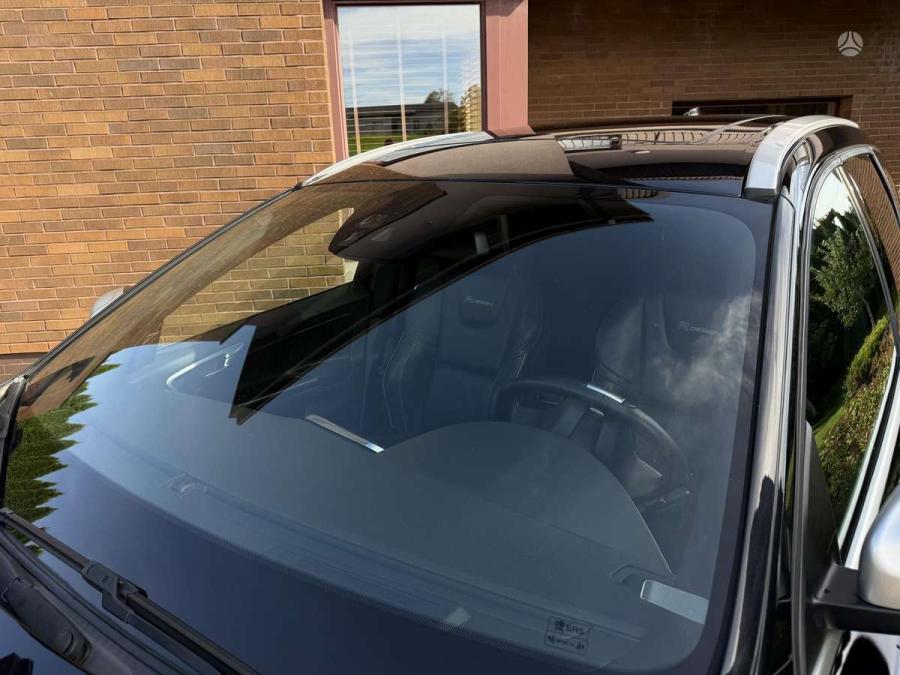 Melns Volvo XC60 2014 Alīta, ar dzinēja tilpumu 2.00 L un nobraukumu 230 tūkst. km par 13500 €, foto 12 vietnē AUTOMOTO.COM.LV