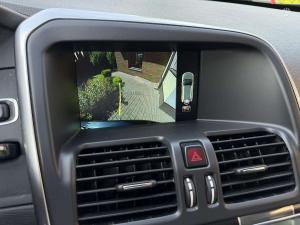 Melns Volvo XC60 2014 Alīta, ar dzinēja tilpumu 2.00 L un nobraukumu 230 tūkst. km par 13500 €, foto 36 vietnē AUTOMOTO.COM.LV