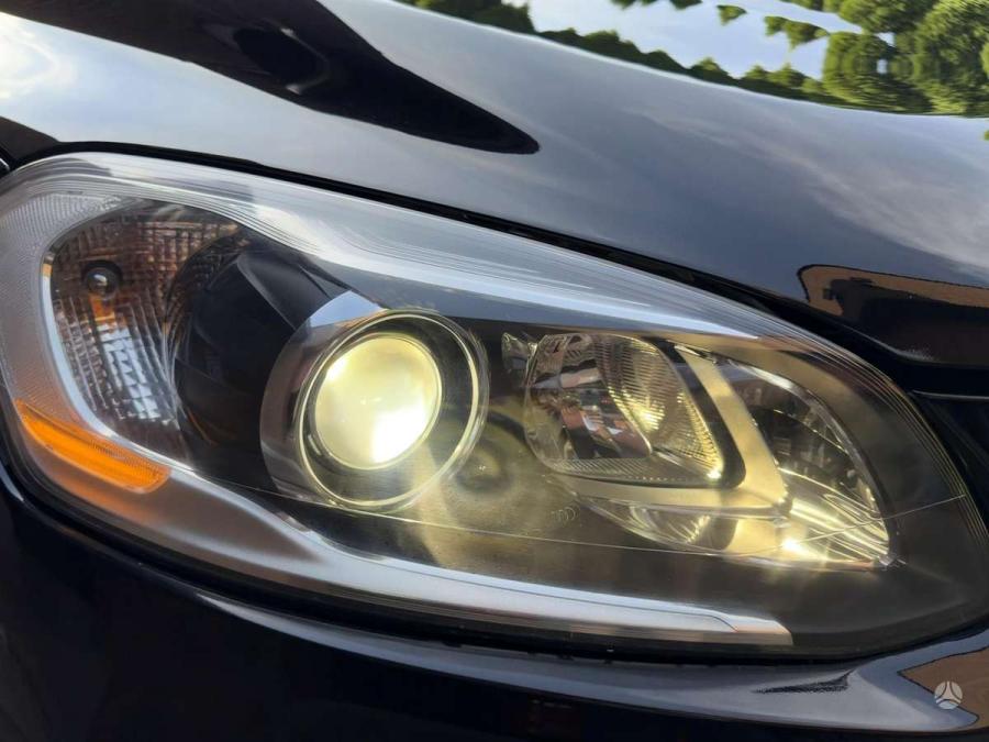 Melns Volvo XC60 2014 Alīta, ar dzinēja tilpumu 2.00 L un nobraukumu 230 tūkst. km par 13500 €, foto 43 vietnē AUTOMOTO.COM.LV