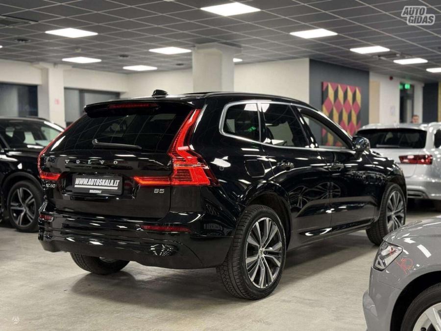 Melns Volvo XC60 2023 Klaipėda, ar dzinēja tilpumu 2.00 L un nobraukumu 87 tūkst. km par 28950 €, foto 7 vietnē AUTOMOTO.COM.LV