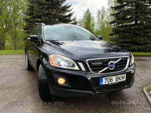Melns Volvo XC60 2009 Tallina, ar dzinēja tilpumu 2.40 L un nobraukumu 380 tūkst. km par 6990 €, foto  vietnē AUTOMOTO.COM.LV