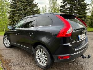 Melns Volvo XC60 2009 Tallina, ar dzinēja tilpumu 2.40 L un nobraukumu 380 tūkst. km par 6990 €, foto 4 vietnē AUTOMOTO.COM.LV