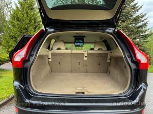 Melns Volvo XC60 2009 Tallina, ar dzinēja tilpumu 2.40 L un nobraukumu 380 tūkst. km par 6990 €, foto 7 vietnē AUTOMOTO.COM.LV