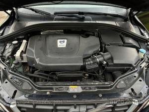 Melns Volvo XC60 2009 Tallina, ar dzinēja tilpumu 2.40 L un nobraukumu 380 tūkst. km par 6990 €, foto 19 vietnē AUTOMOTO.COM.LV