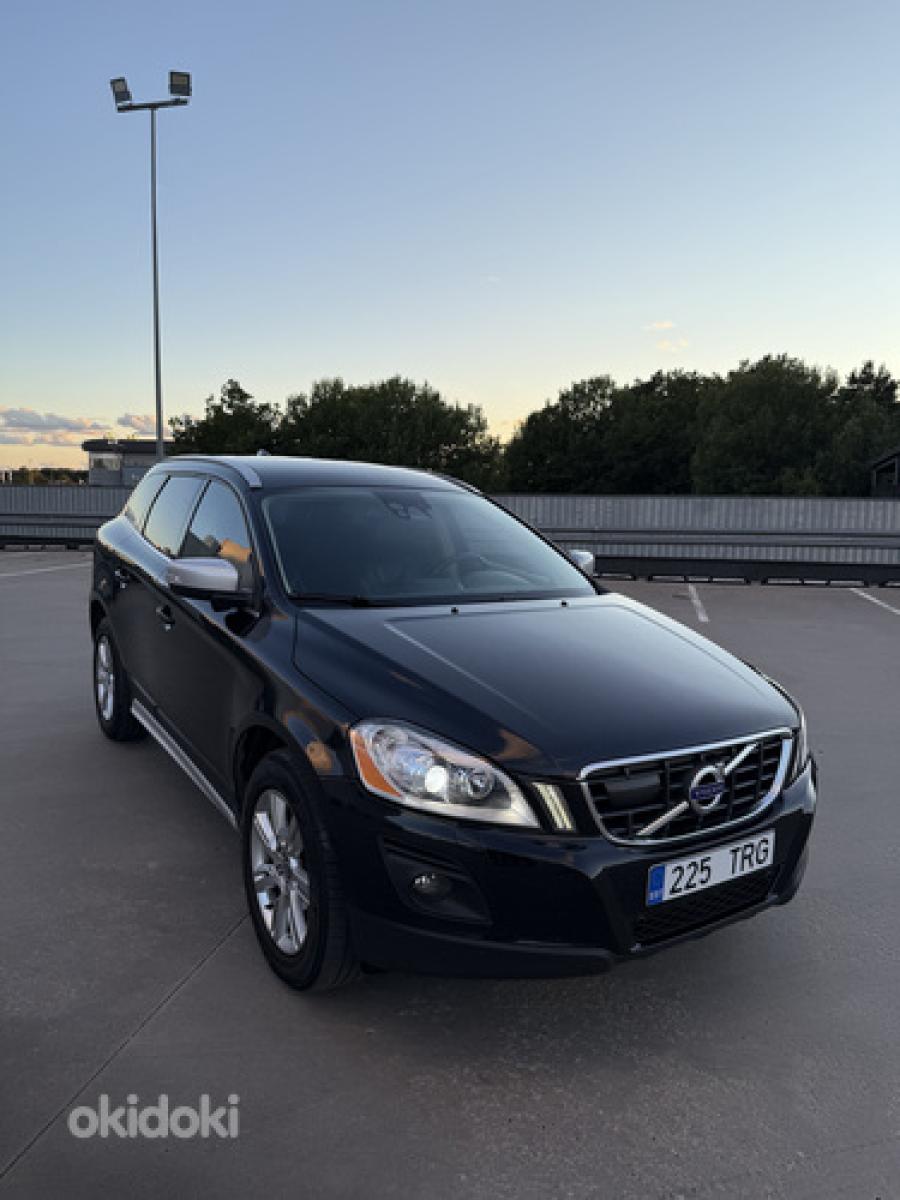 Melns Volvo XC60 2009 Tallina, ar dzinēja tilpumu 0.13 L un nobraukumu 288 tūkst. km par 7500 €, foto 3 vietnē AUTOMOTO.COM.LV