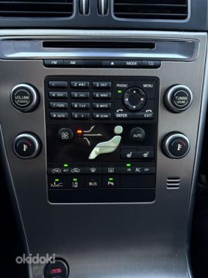 Melns Volvo XC60 2009 Tallina, ar dzinēja tilpumu 0.13 L un nobraukumu 288 tūkst. km par 7500 €, foto 13 vietnē AUTOMOTO.COM.LV
