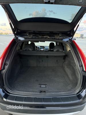 Melns Volvo XC60 2009 Tallina, ar dzinēja tilpumu 0.13 L un nobraukumu 288 tūkst. km par 7500 €, foto 14 vietnē AUTOMOTO.COM.LV