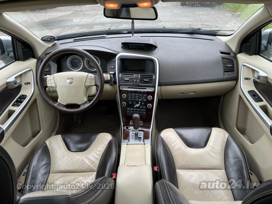 Melns Volvo XC60 2009 Narva, ar dzinēja tilpumu 2.40 L un nobraukumu 322 tūkst. km par 5499 €, foto 17 vietnē AUTOMOTO.COM.LV