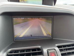Black Volvo XC60 2010 in Tallinn, with an engine capacity of 2.40 L and mileage of 329 thousand km for 9490 €, photo 20 on AUTOMOTO.COM.LV