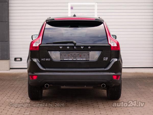 Black Volvo XC60 2010 in Tallinn, with an engine capacity of 2.40 L and mileage of 231 thousand km for 8500 €, photo 6 on AUTOMOTO.COM.LV