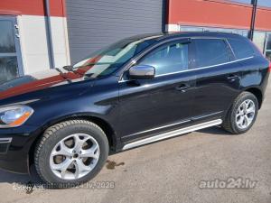 Black Volvo XC60 2011 in Tallinn, with an engine capacity of 2.40 L and mileage of 385 thousand km for 7000 €, photo 2 on AUTOMOTO.COM.LV